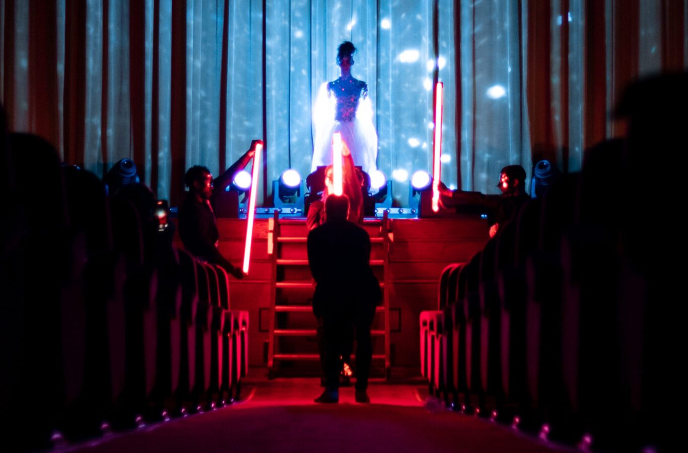 Plugged | Live Shows — Bond Premiere ‘No Time To Die’